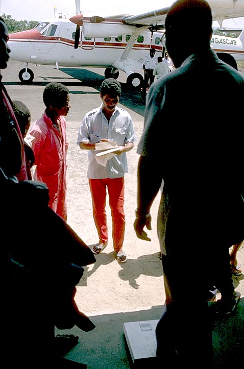 MBG: Madagascar Biodiversity and Conservation - Flight weigh-in